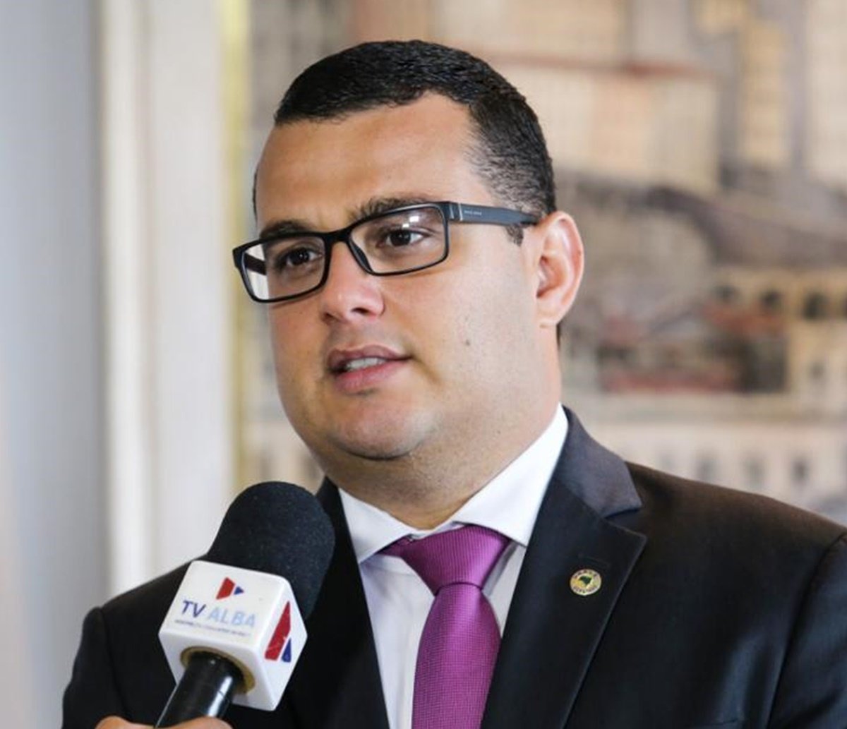 Alex Lima declara estar doente e sustenta que não concorrerá à ...