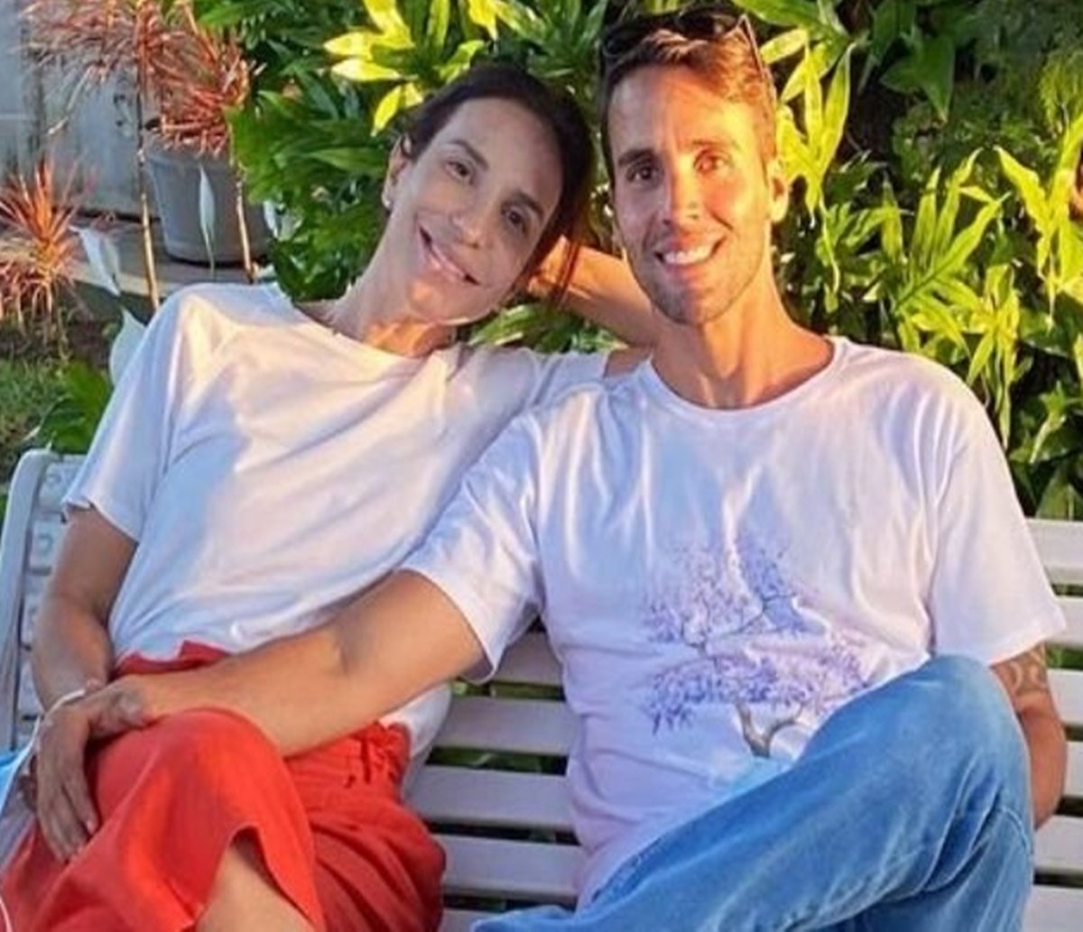 Daniel Cady faz live e desmente rumores sobre separação com Ivete ...